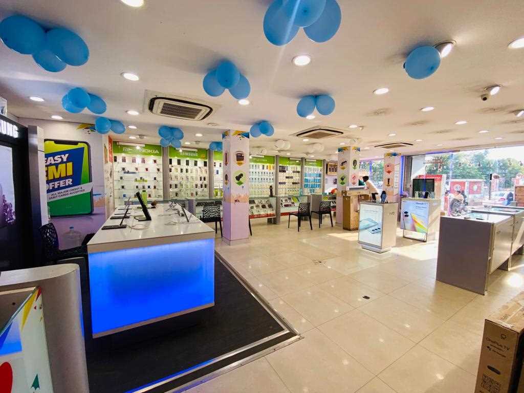 Poorvika Mobiles Kolar in KSRTC Bus Stand, Kolar | Mobiles and ...