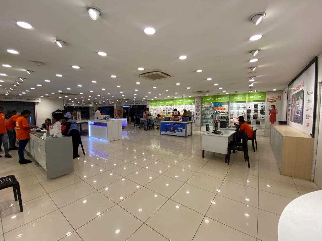 Poorvika Mobiles Hassan in next to suvarna regency, Hassan | Mobiles ...