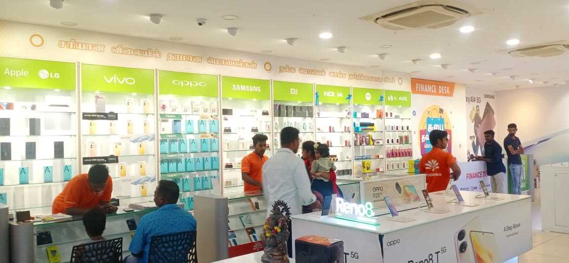 Poorvika Mobiles Paramakudi in Near Bus Stand, Paramakudi | Mobiles and ...