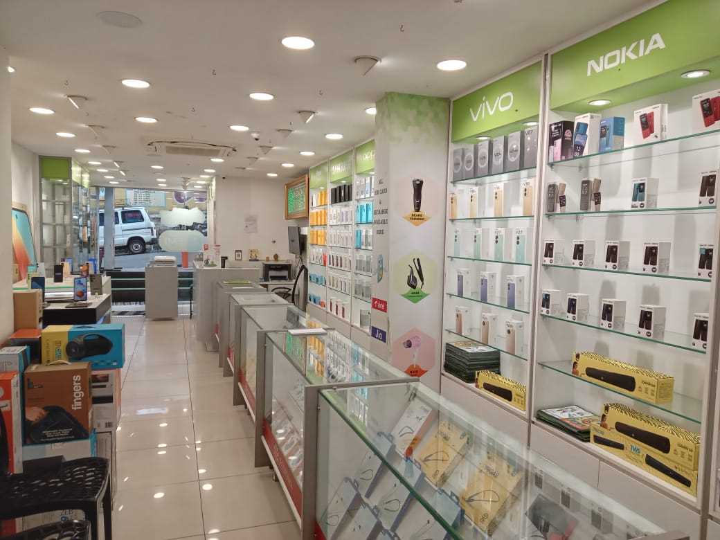 Poorvika Mobiles Kodaikanal in Kodaikanal, Dindigul | Mobiles and ...