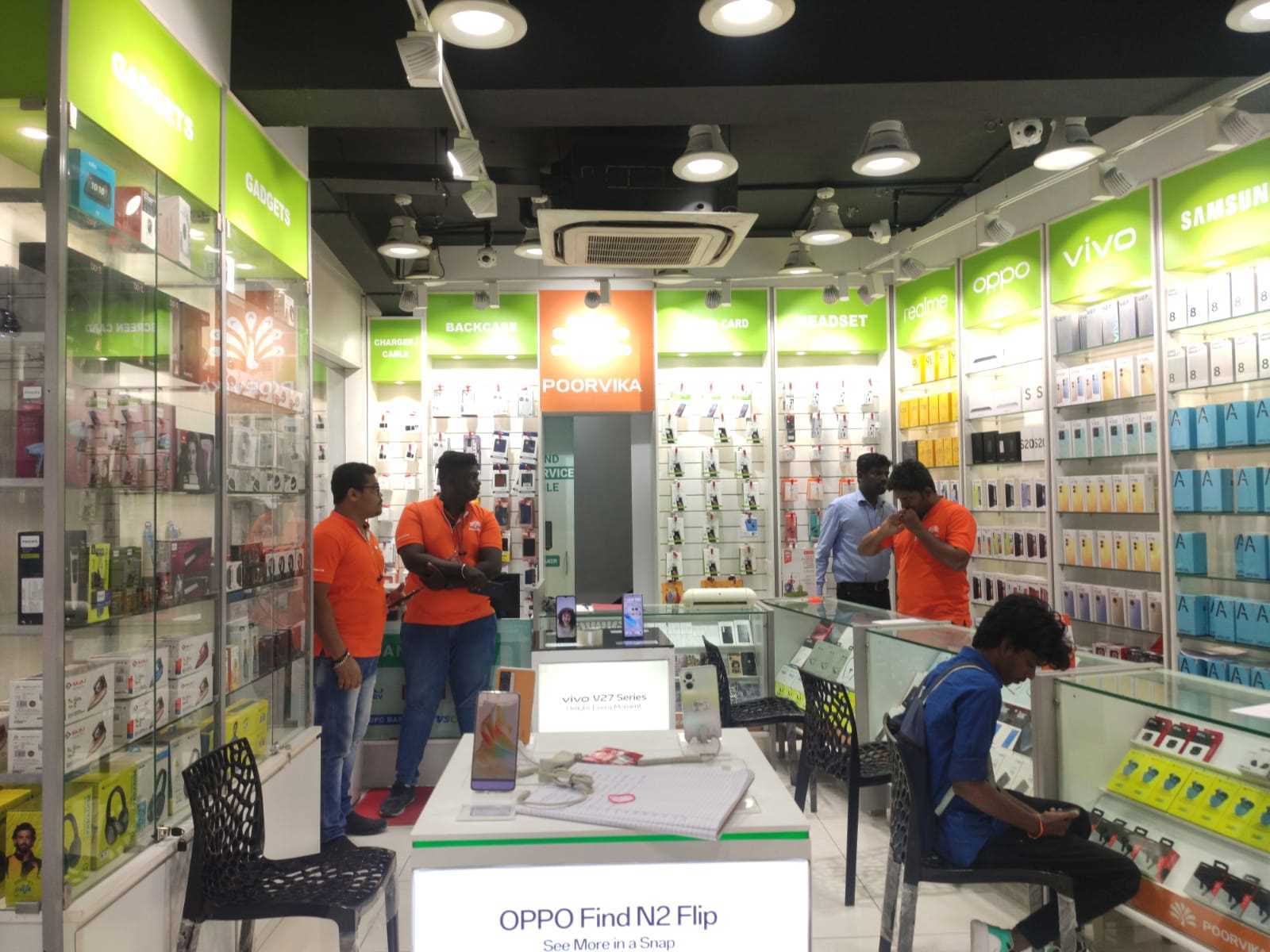 Poorvika Mobiles Katpadi - VIT Road in Katpadi, Vellore | Mobiles and Electronic Gadgets