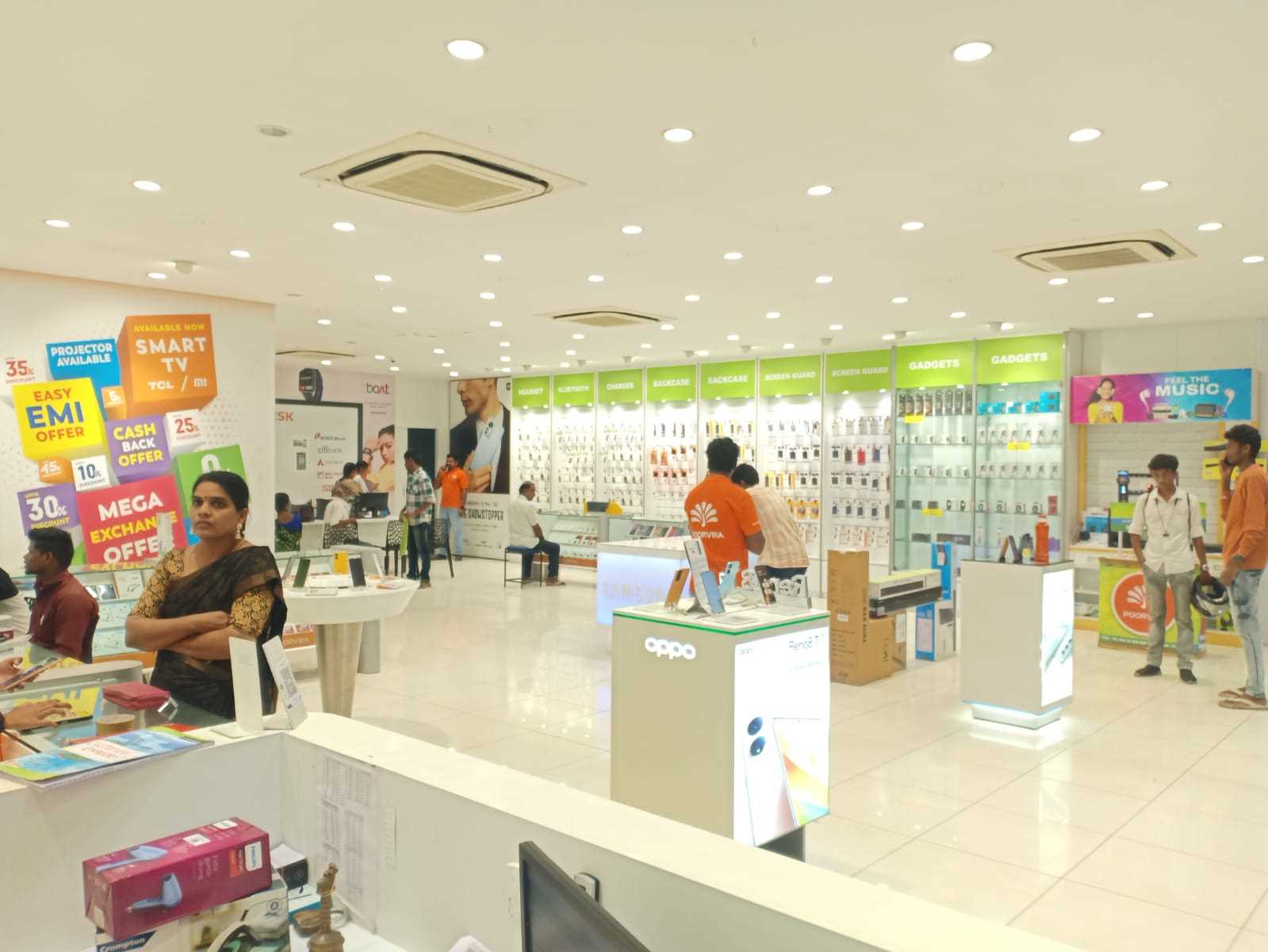 Poorvika Mobiles Avinashi in Opposite to New Bus Stand, Avinashi ...