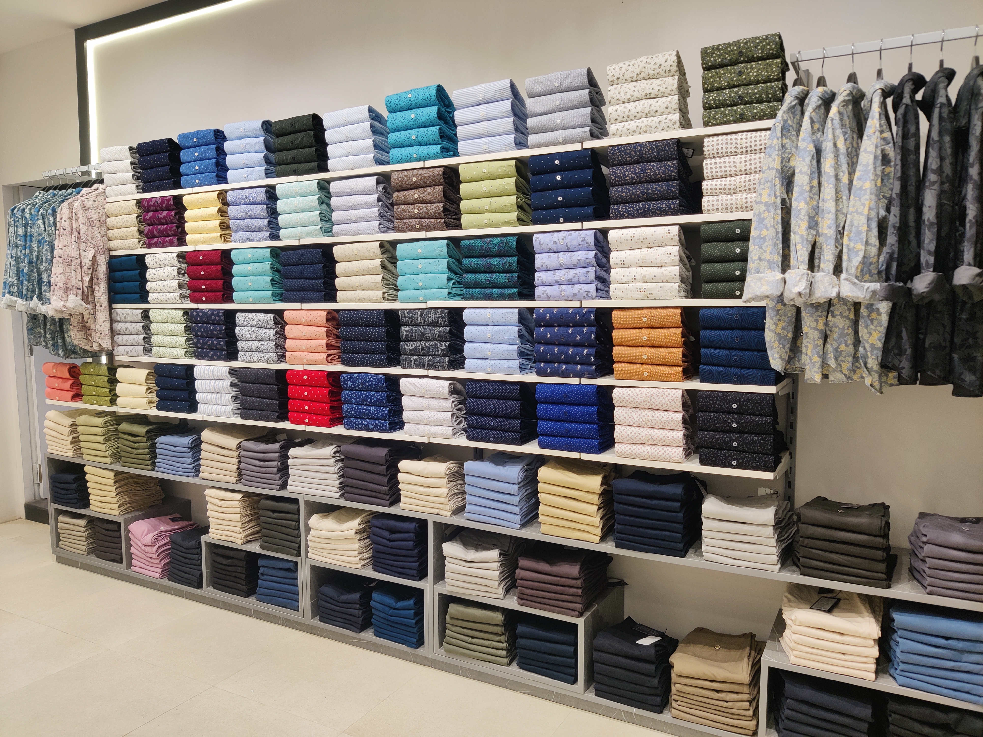 Casual Clothing Store for Men in Ashok Nagar Colony, Baramati | Parx